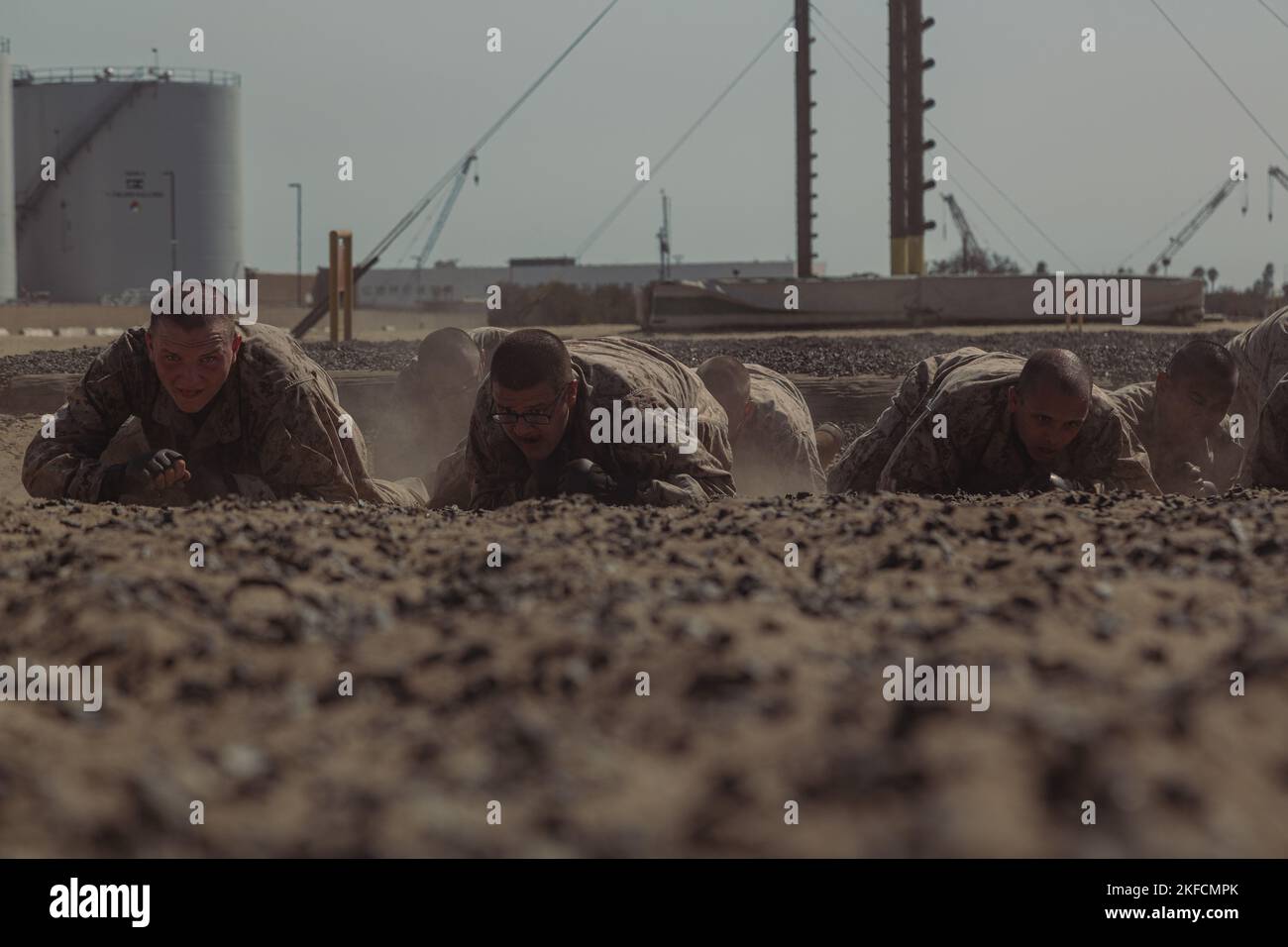U.S Marine Corps recruits with Hotel Company, 2nd Recruit Training ...