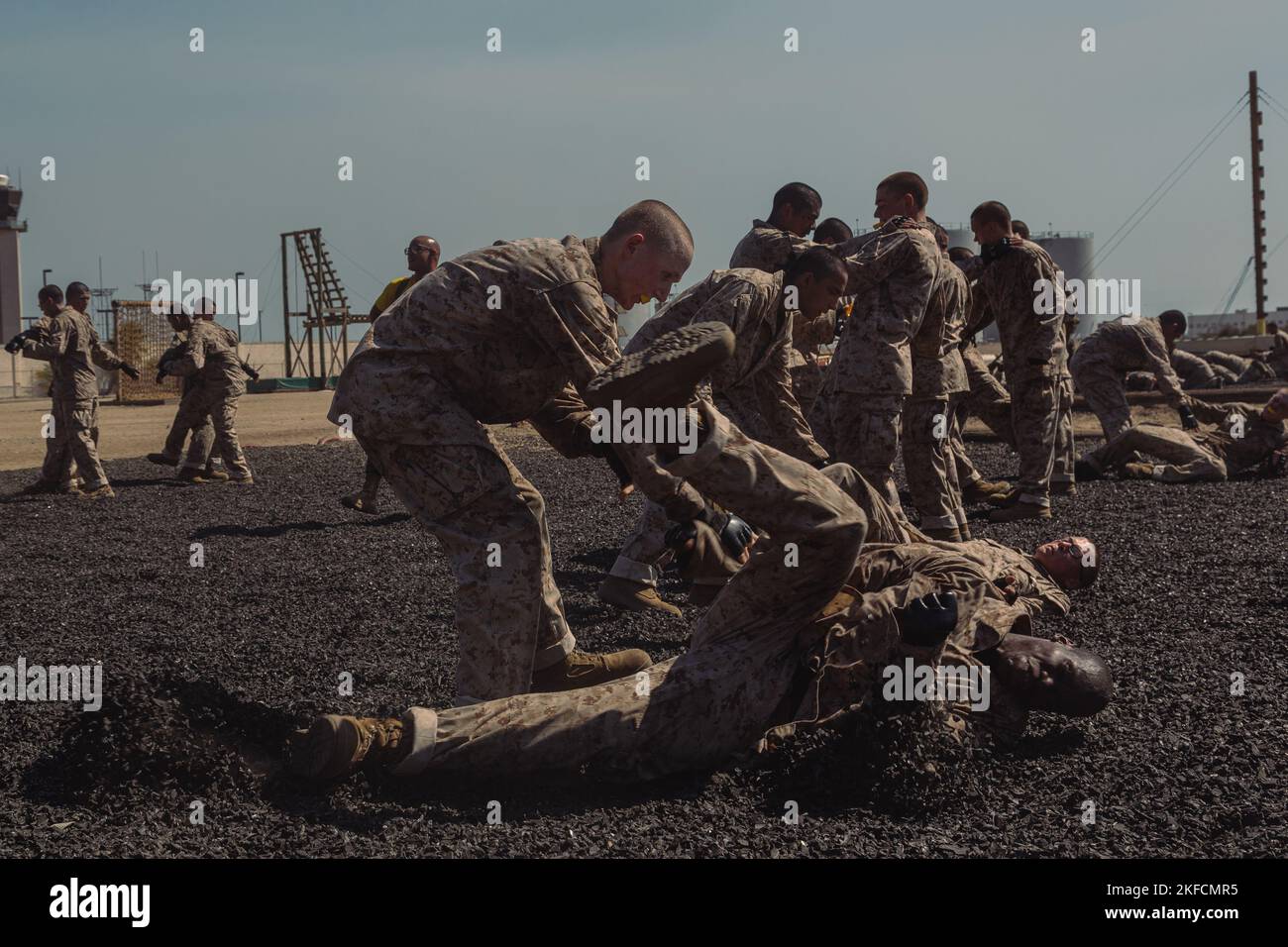 U.S Marine Corps recruits with Hotel Company, 2nd Recruit Training ...
