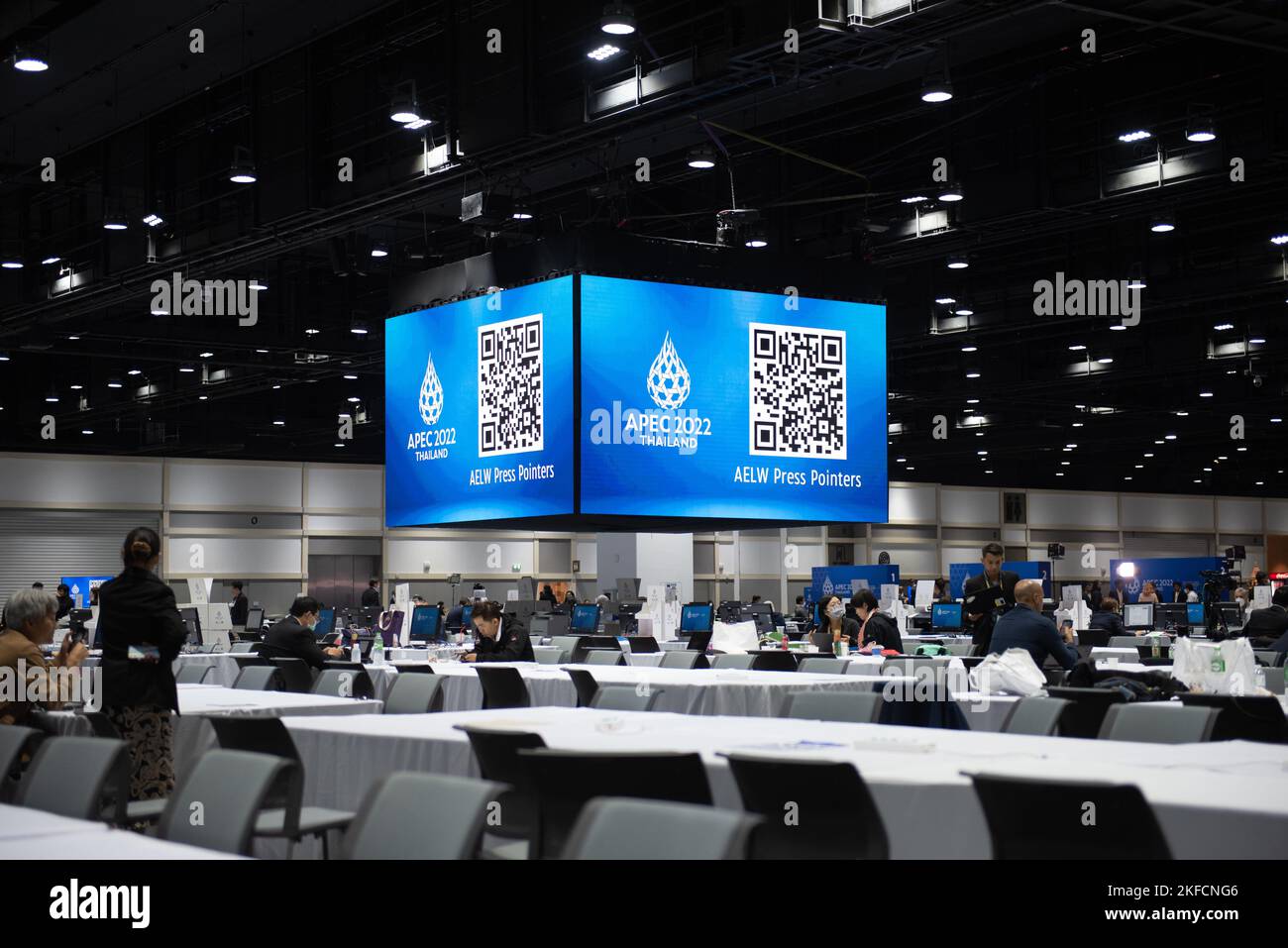 Purple Robes Apec Summit 2022