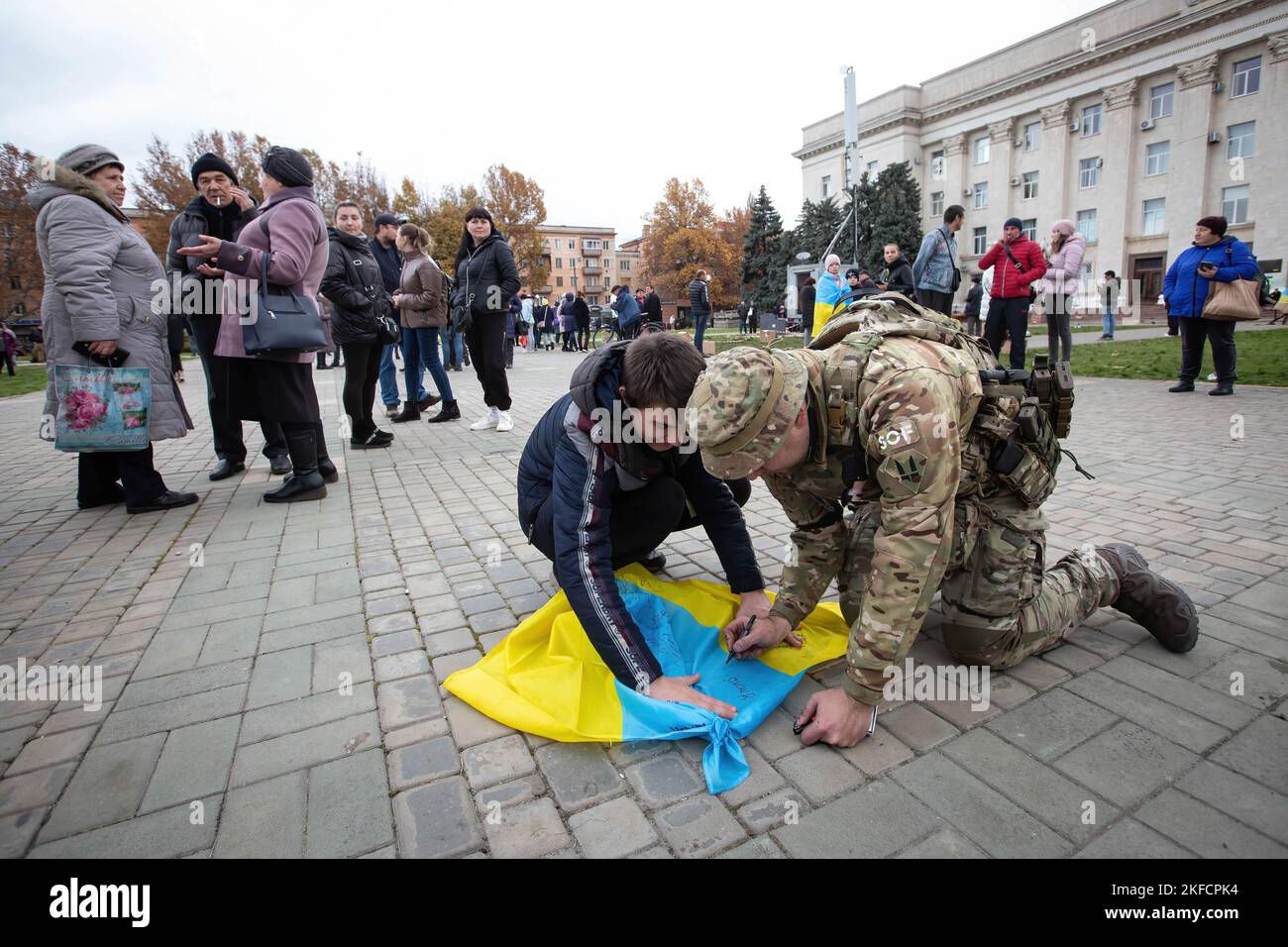 Kherson russia retreat hi-res stock photography and images - Alamy