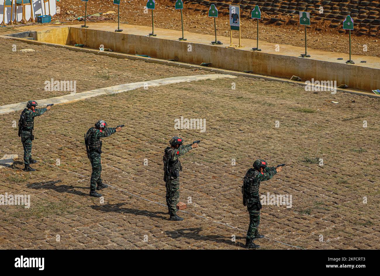GUIGANG, CHINA - NOVEMBER 17, 2022 - Special forces soldiers perform a ...