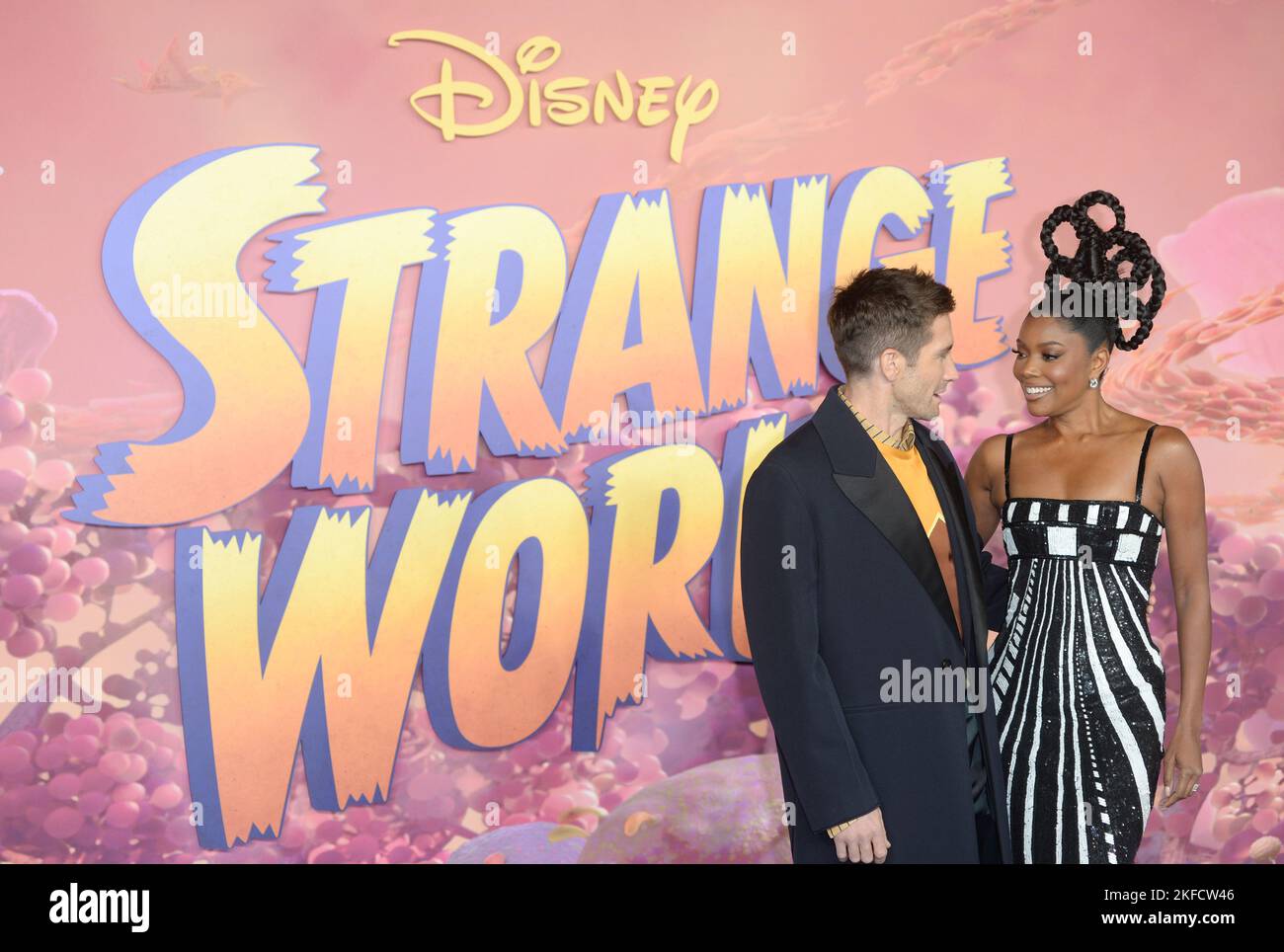 Photo Must Be Credited ©Alpha Press 078237 17/11/2022 Jake Gyllenhaal ...