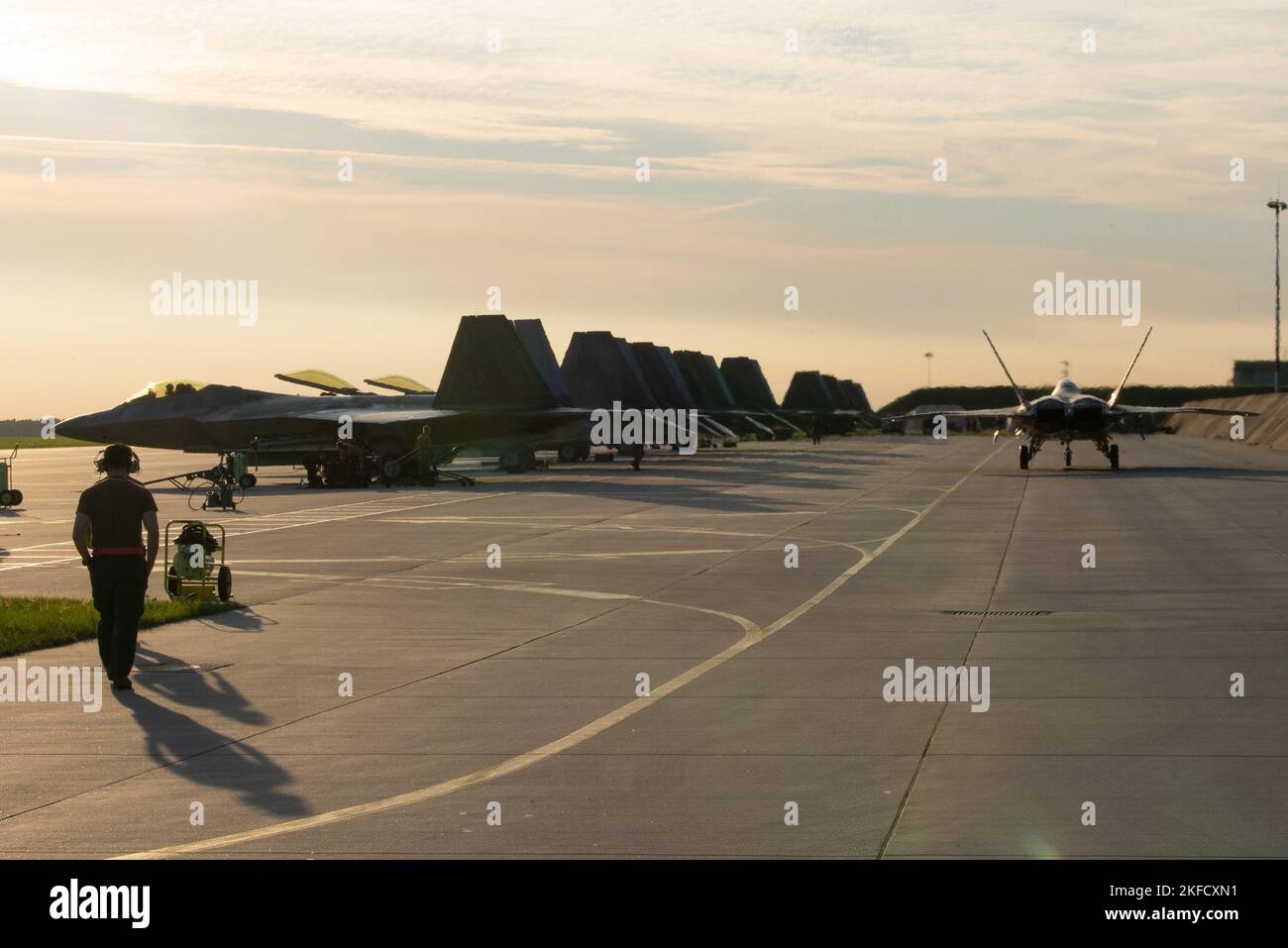 A U.S. Air Force F-22 Raptor assigned to the 90th Expeditionary Fighter ...