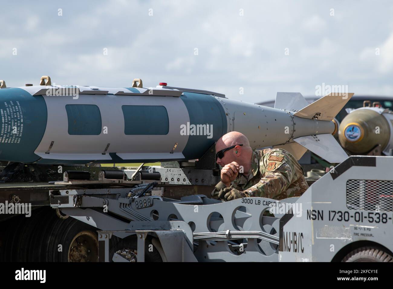 U.S. Air Force Master Sgt. Jesse Ballard, 48th Maintenance Group ...
