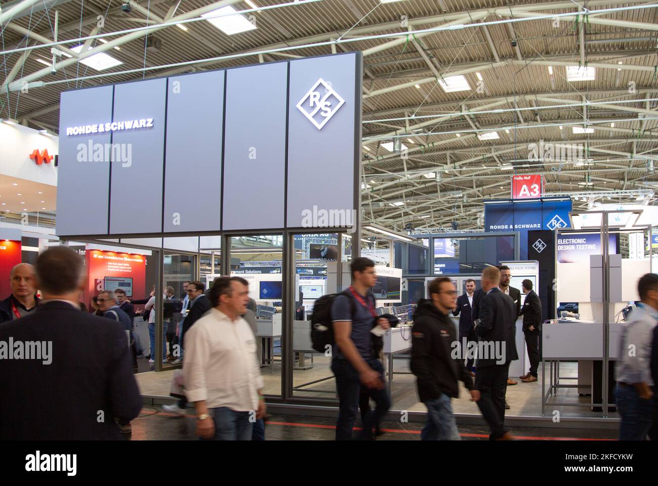 Munich, Germany. 17th Nov, 2022. Rohde&Schwarz bei der Electronica/Semicon Europa Messe, der ...