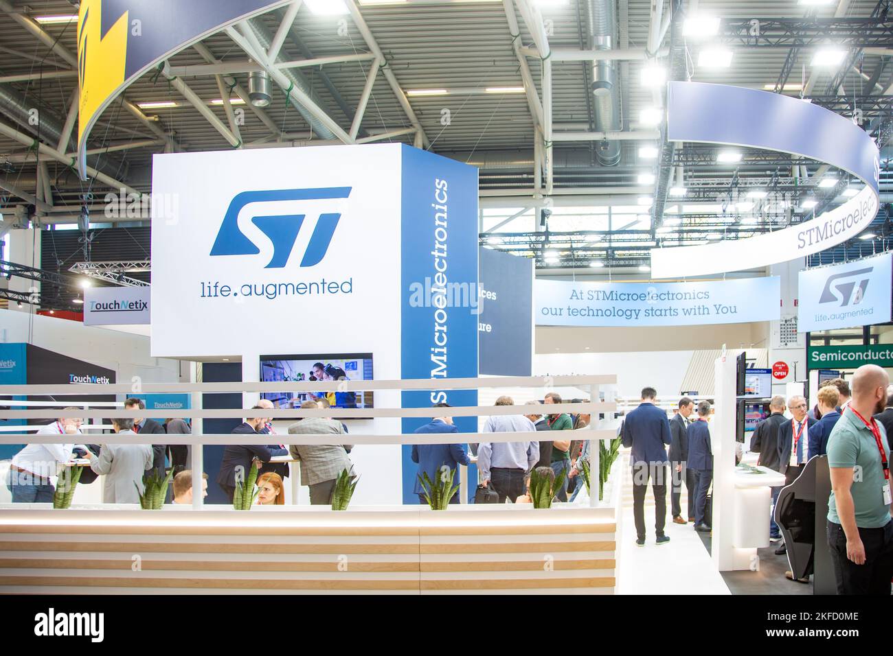 STM STMIcroelectronics bei der Electronica / Semicon Europa Messe, der ...