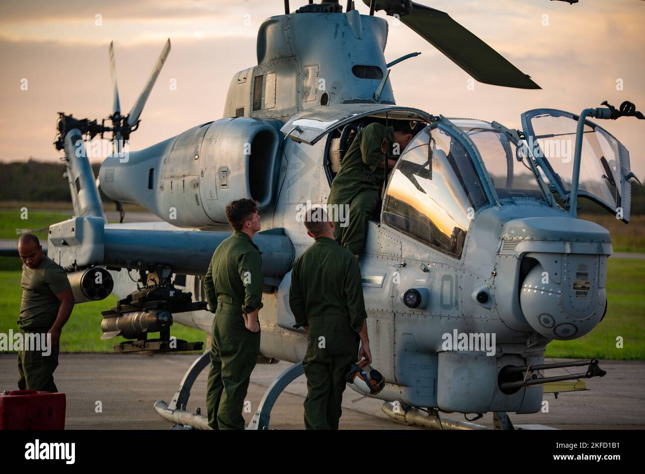 U.S. Marines with Marine Light Attack Helicopter Squadron - 773, 4th ...