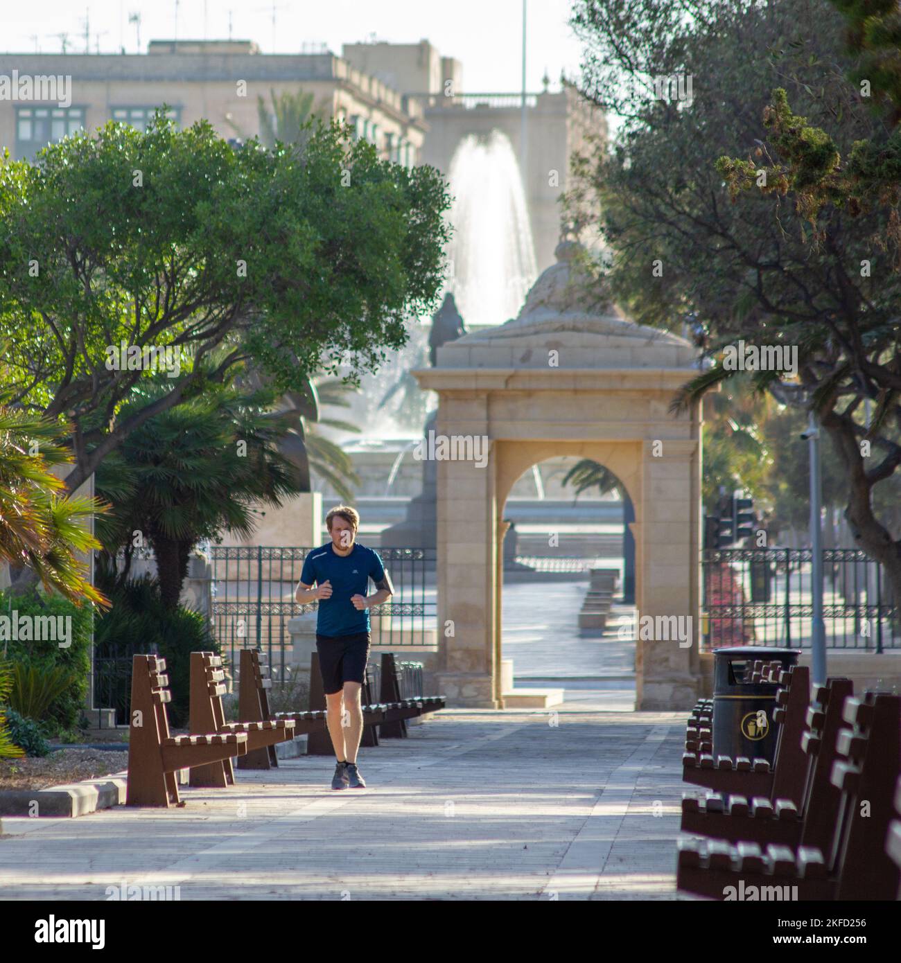 City fountain gate entrance hi-res stock photography and images - Alamy