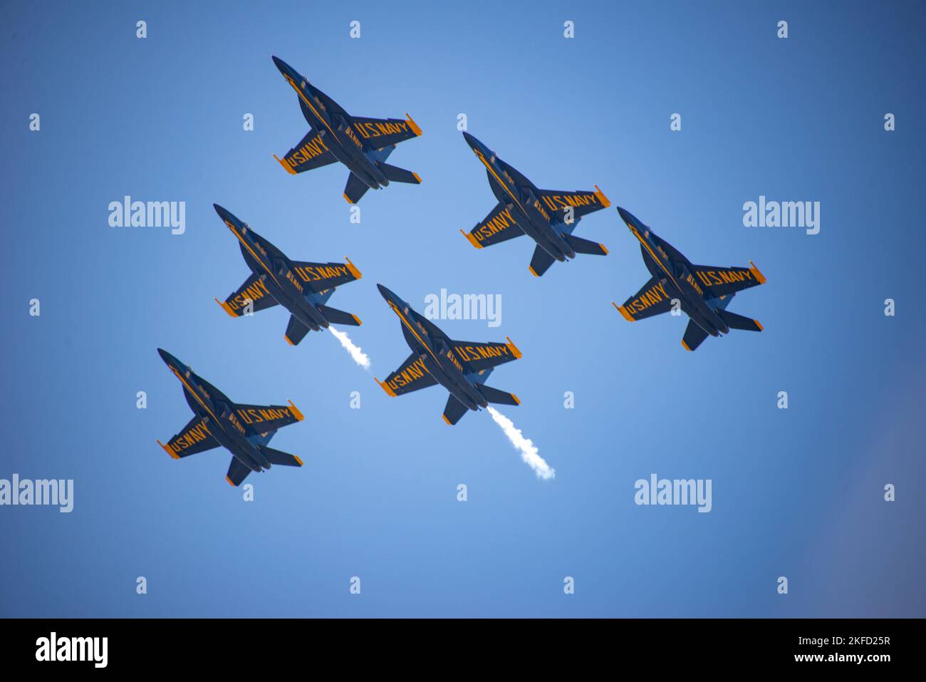 MCGHEE TYSON AIR NATIONAL GUARD BASE, Tenn. (Sept.8, 2022)— The Navy ...