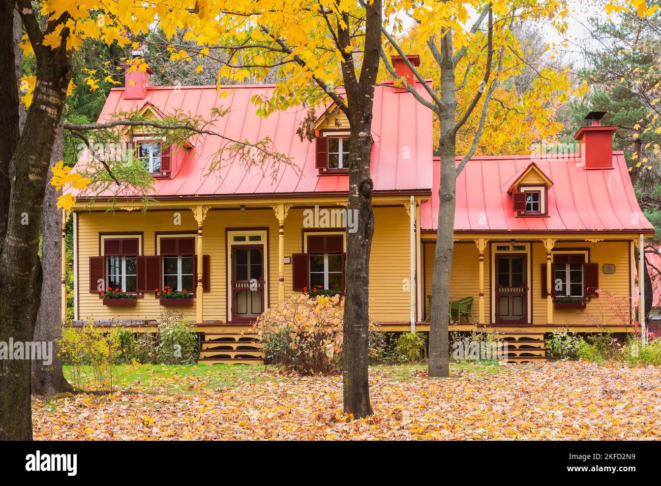 Old circa 1850 yellow horizontal wood plank and red trim Canadiana ...