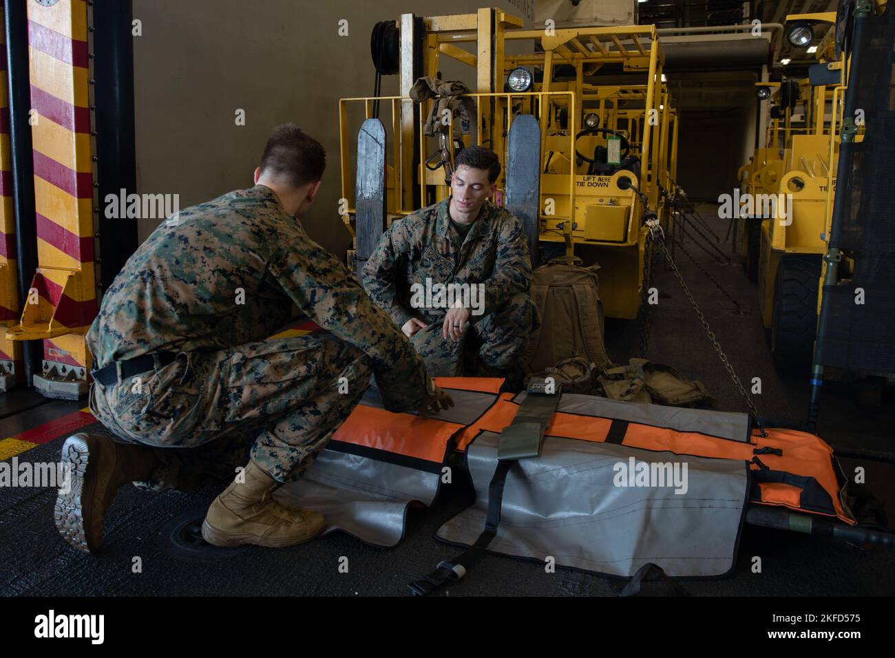 220909-N-XN177-2005 SOUTH CHINA SEA (Sept. 9, 2022) – Hospital Corpsman ...