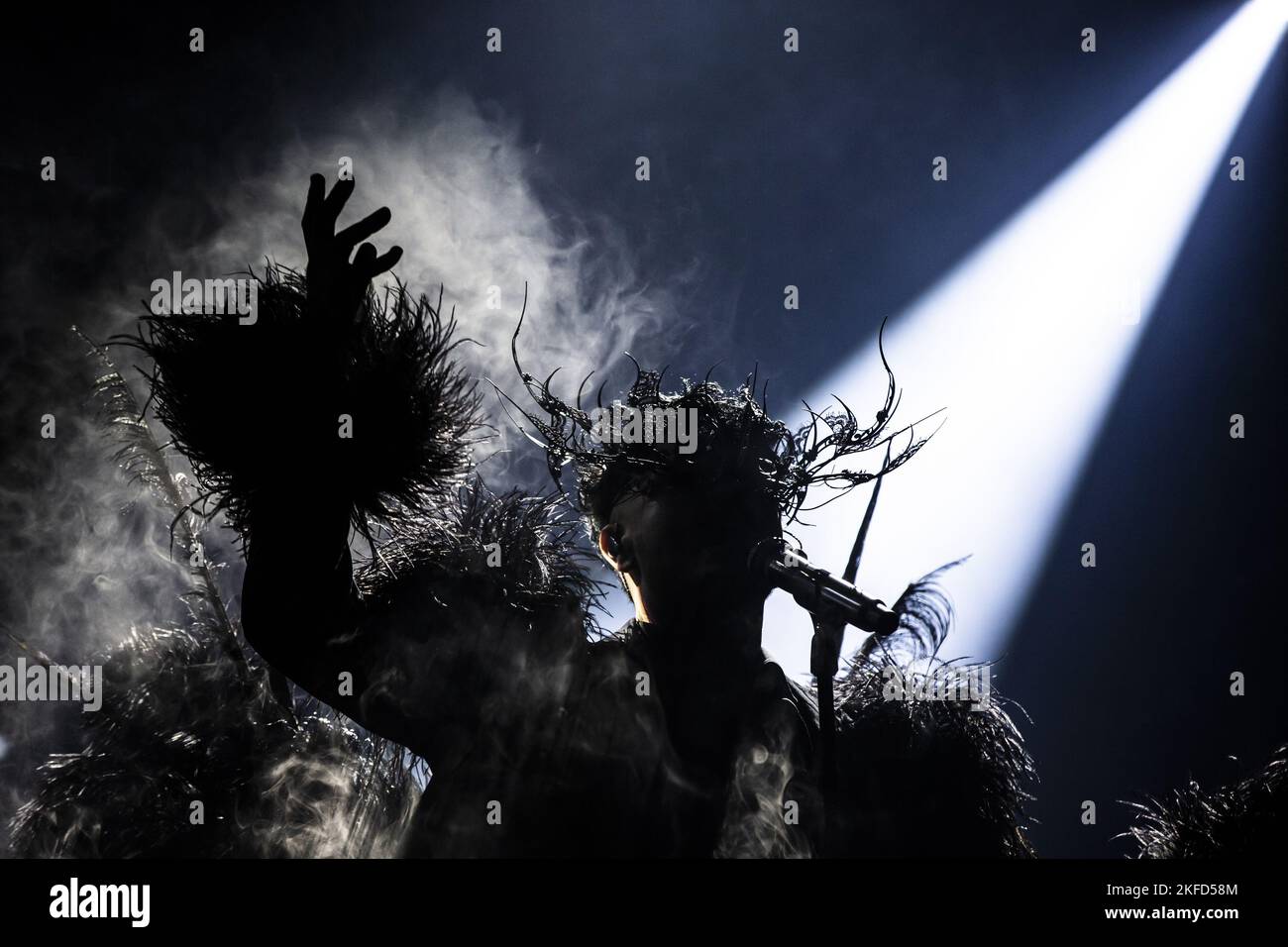 AMSTERDAM - 17/11/2022, Performance by Sheldon Riley during Het Grote ...