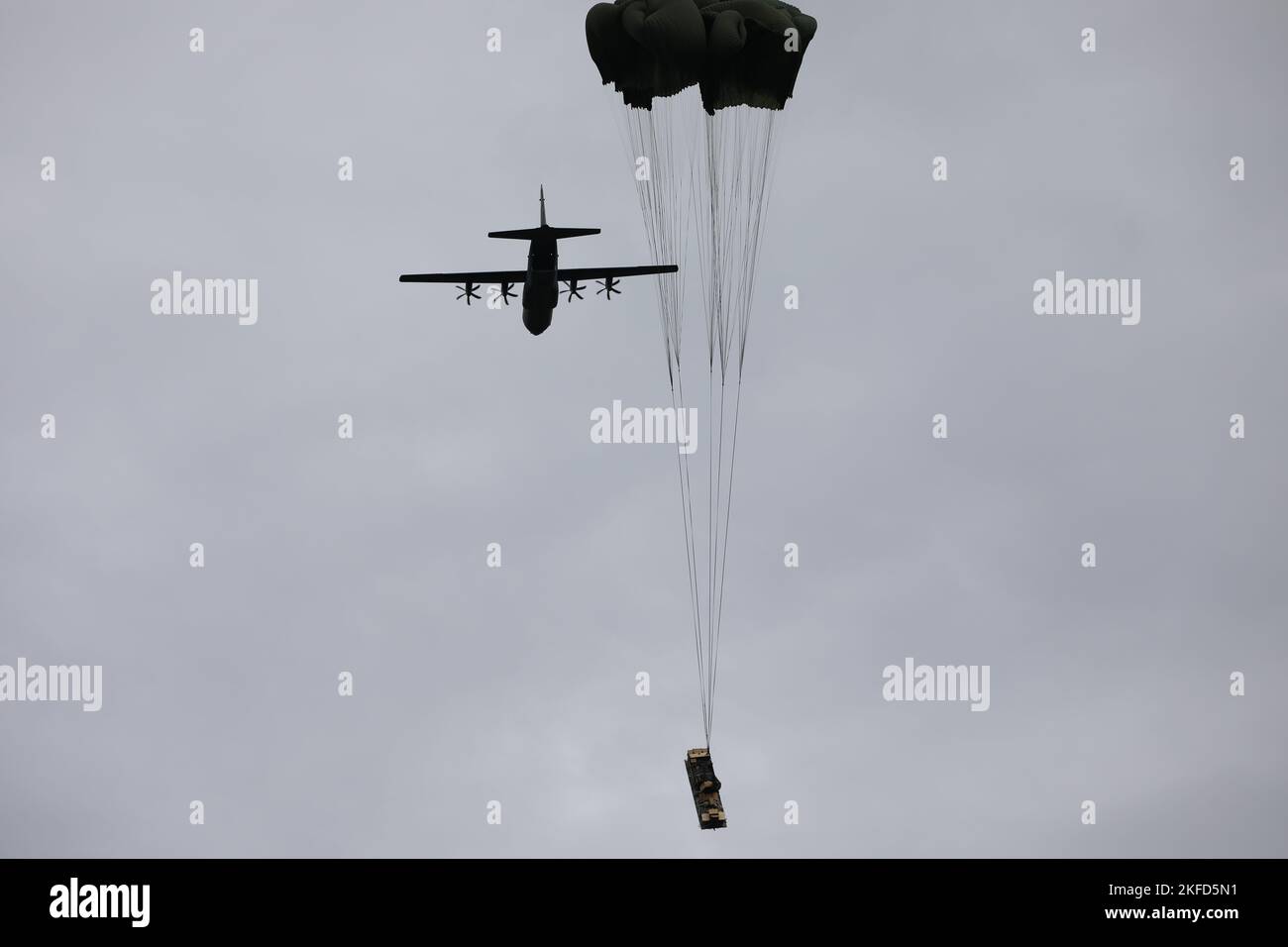 A HMMWV and M119 105 mm howitzer assigned to the 173rd Airborne Brigade ...