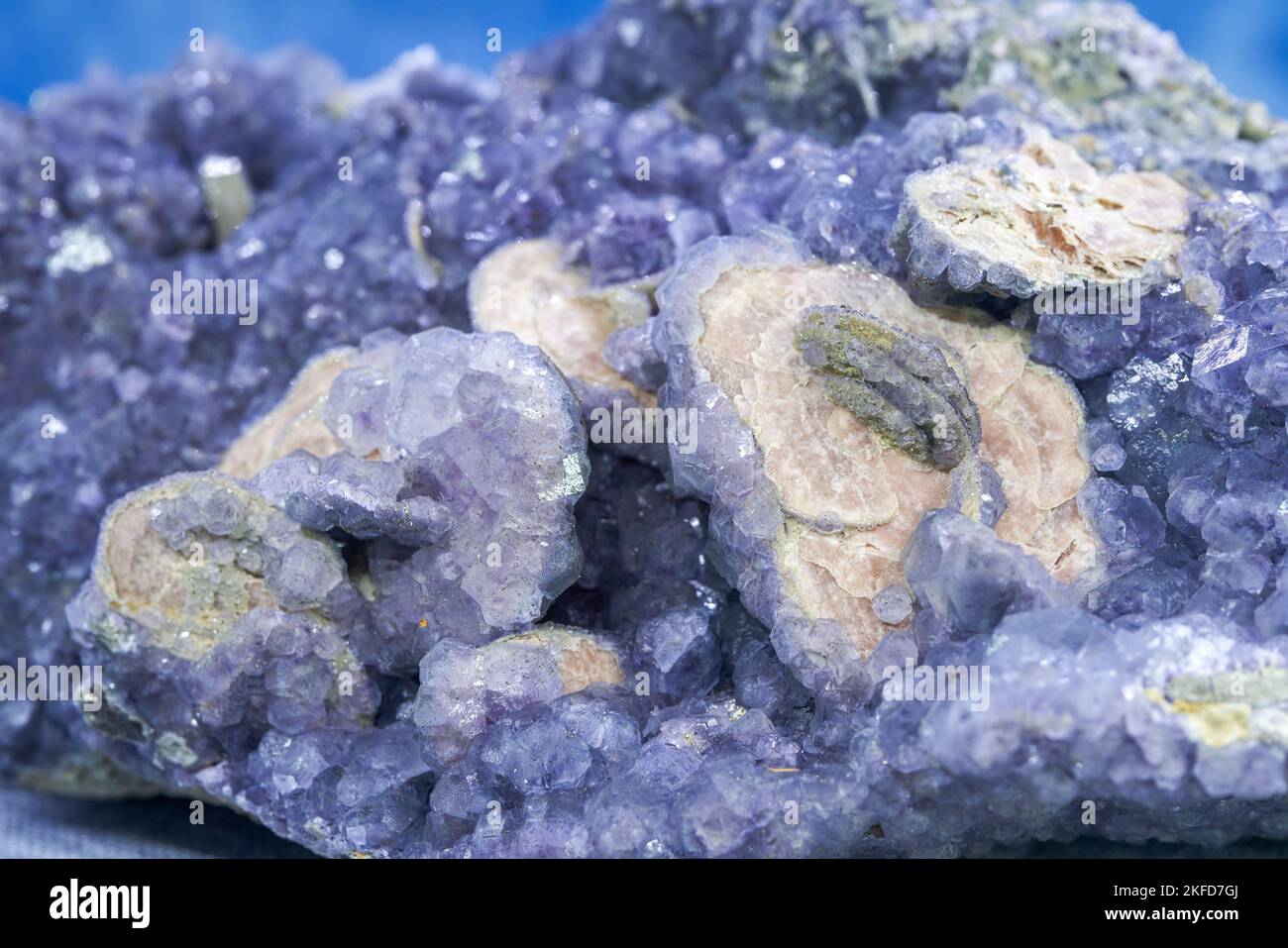 Closeup of naturally occurring rare purple crystalline ore Stock Photo ...