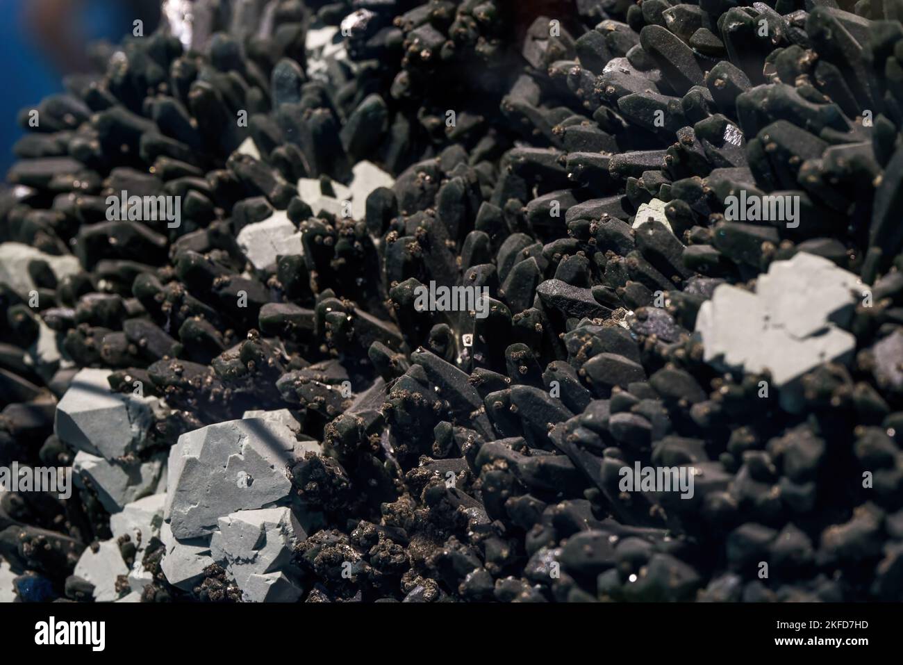 Geometric abstract crystal mineral structure hi-res stock photography ...