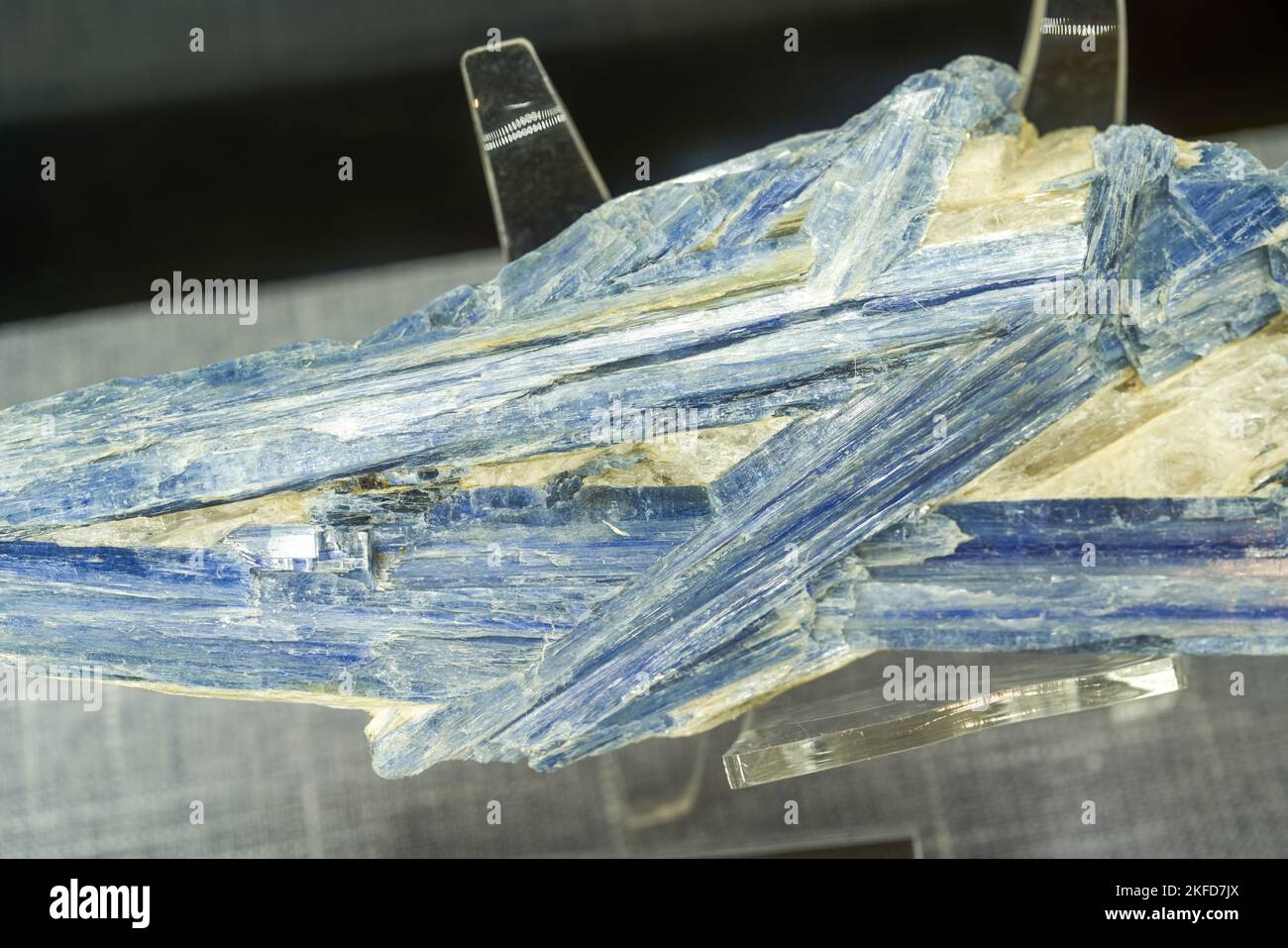 Close-up of naturally occurring rare crystalline ore Stock Photo - Alamy