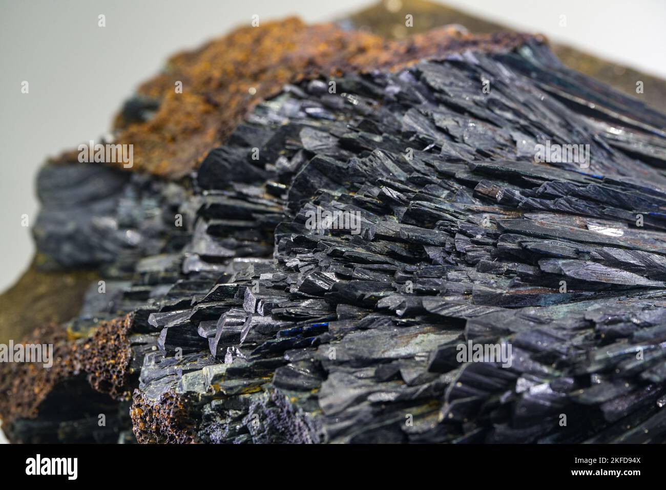 Naturally formed metal shale mine closeup Stock Photo - Alamy