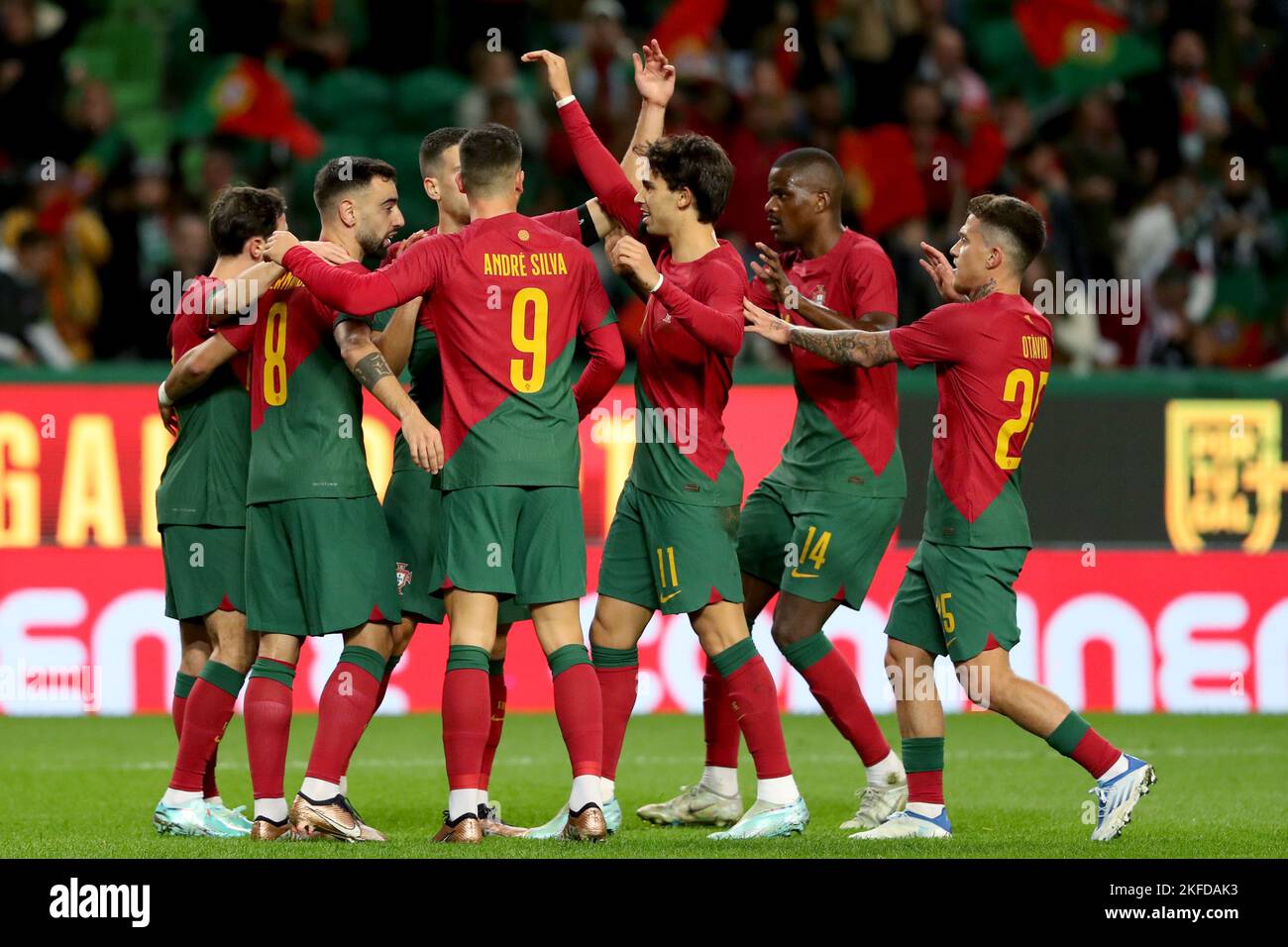 Portugal football players 2022 hi-res stock photography and images - Alamy