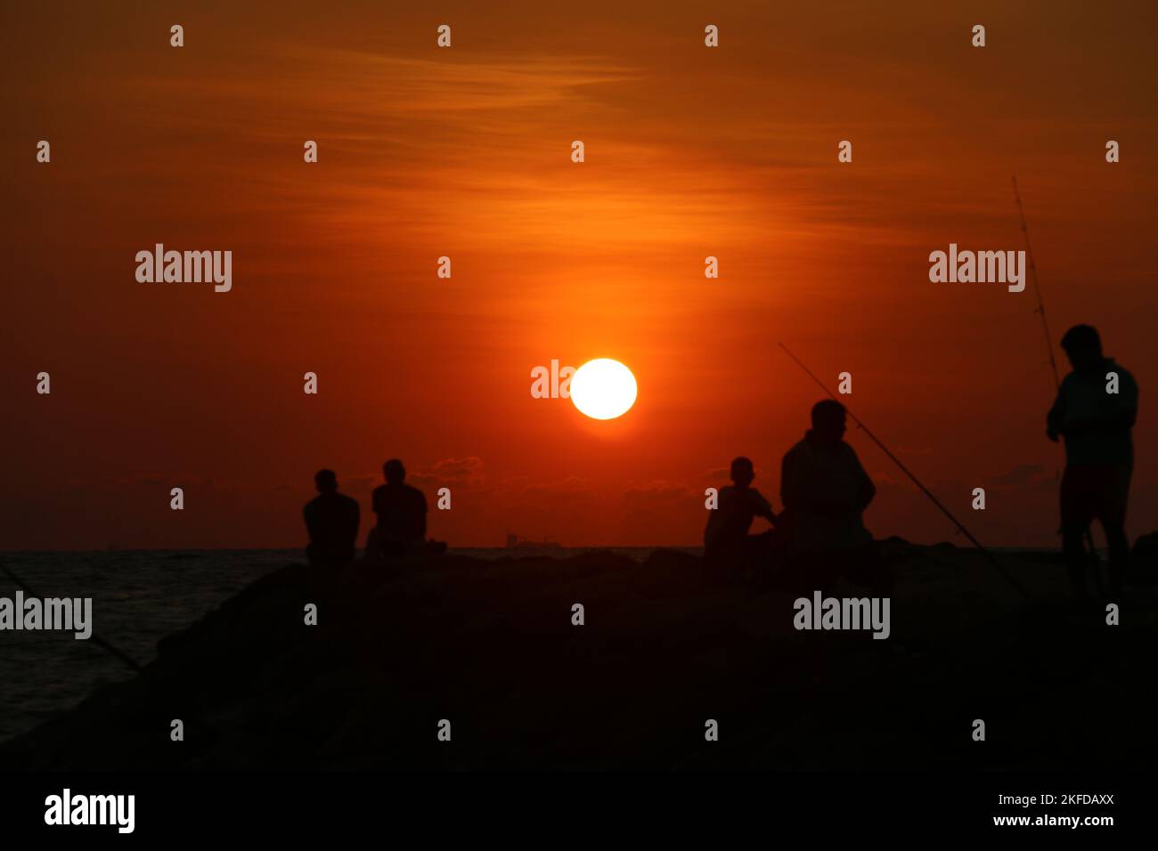 Beautiful Sunsets in the Beach, Visit Sri Lanka Stock Photo - Alamy