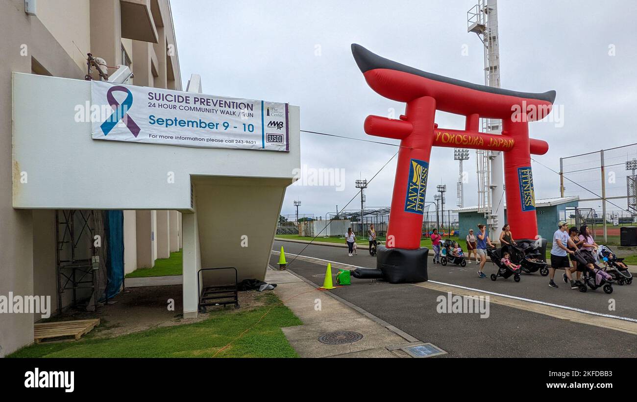 Community members onboard Commander, Fleet Activities Yokosuka (CFAY ...