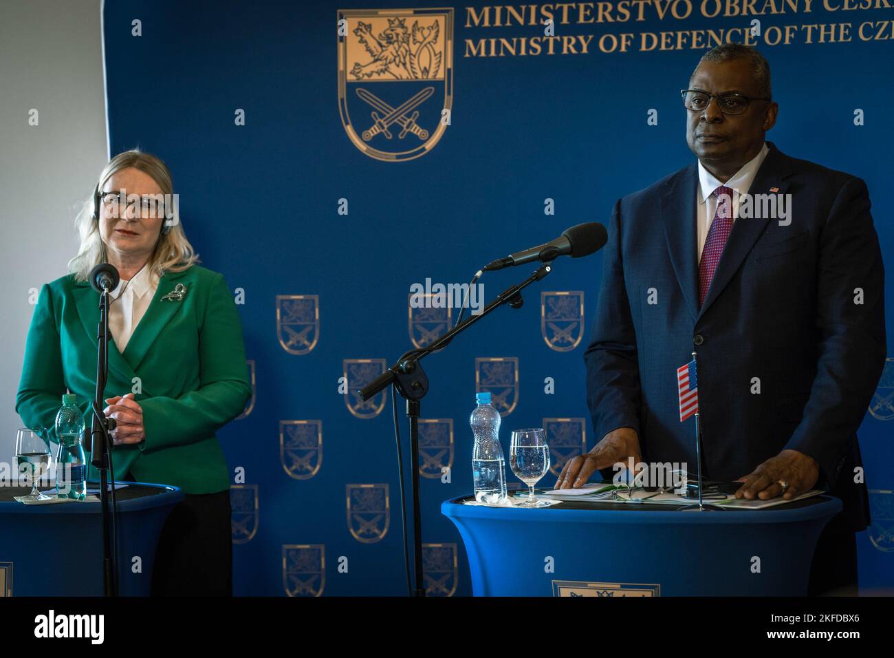 Secretary of Defense Lloyd J. Austin III and Czech Minister of Defense ...