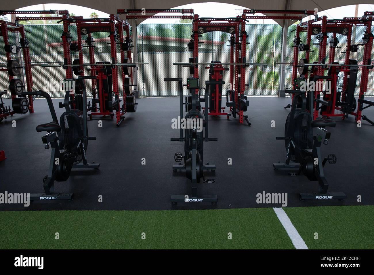 Marine Corps Community Services - Semper Fit opens a new strength and ...