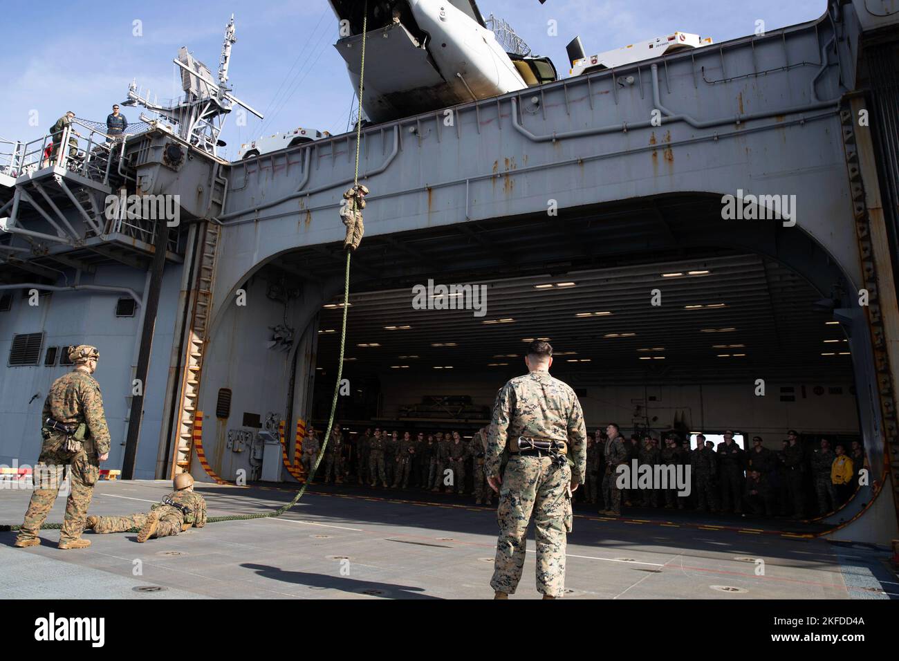 220909-N-XN177-2055 SOUTH CHINA SEA (Sept. 9, 2022) – U.S. Marines ...