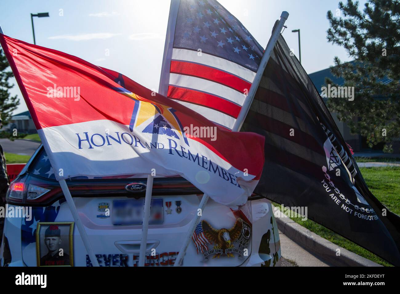 The Run for the Fallen lead vehicle drives into the 10th Special Forces ...