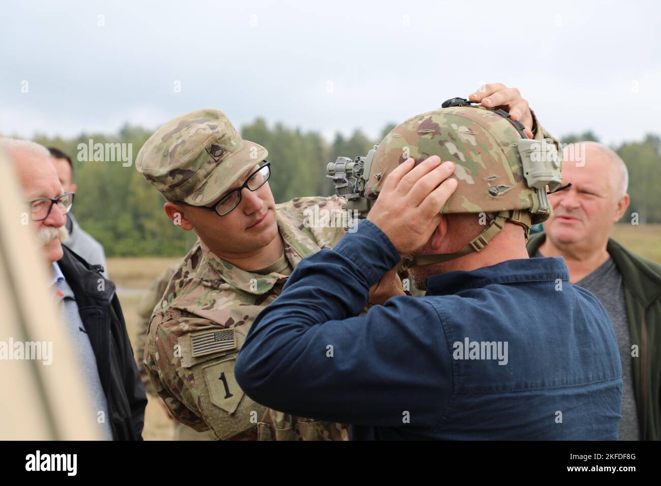 U.S. Army soldiers assigned to 6-9 Cavalry Regiment, 3rd Armored ...