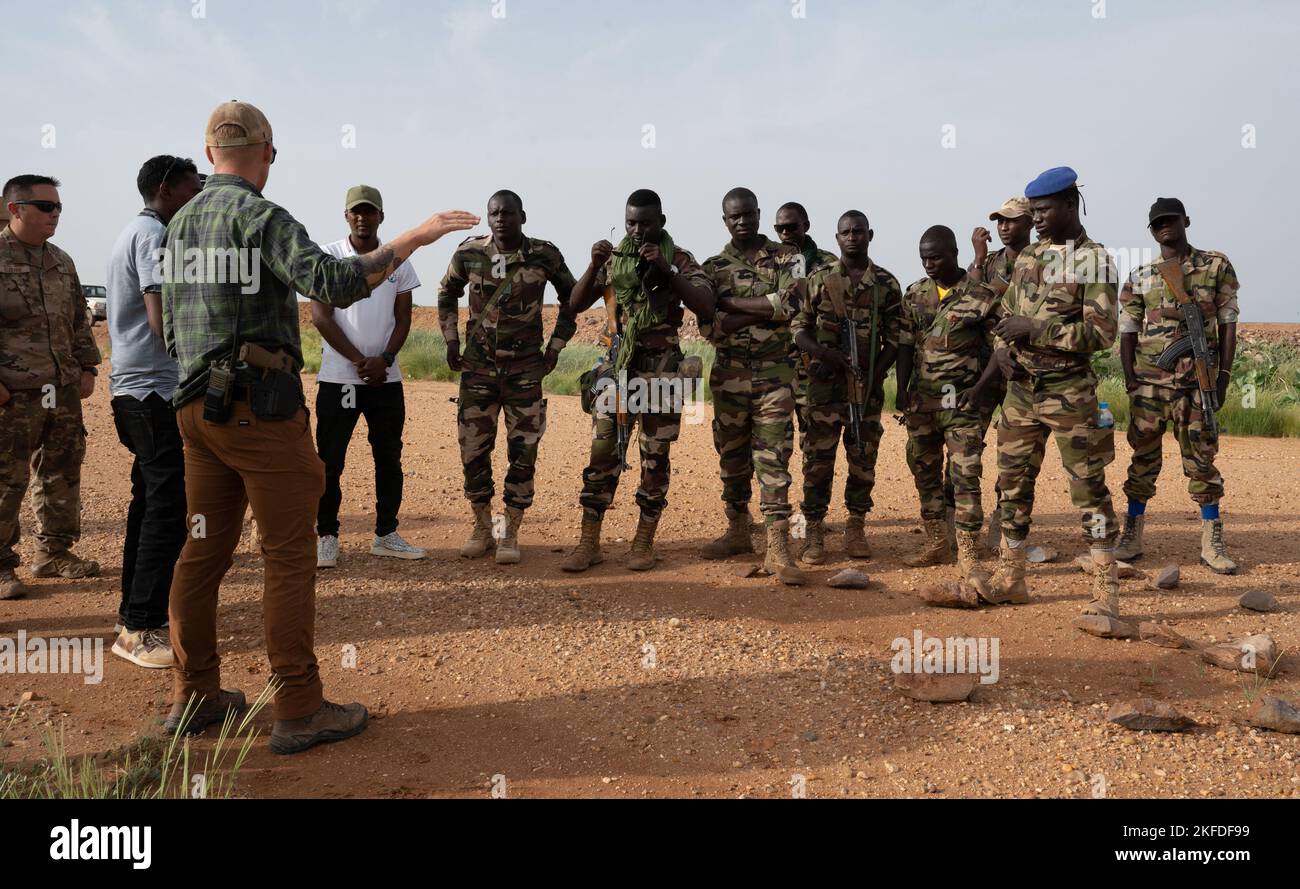 NIGERIEN AIR BASE 201, Niger - U.S. Air Force members de-briefs after ...