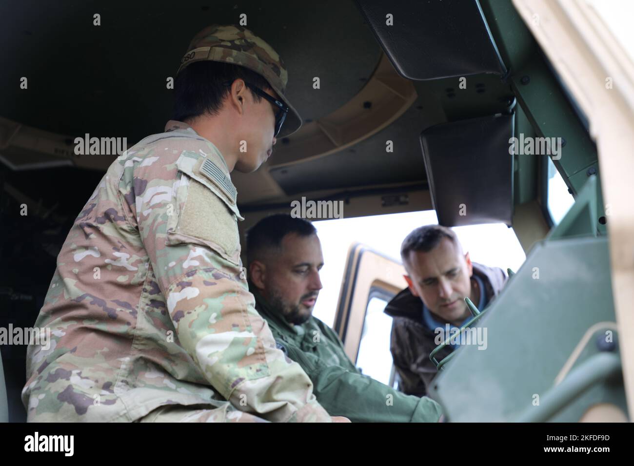 U.S. Army soldiers assigned to 6-9 Cavalry Regiment, 3rd Armored ...