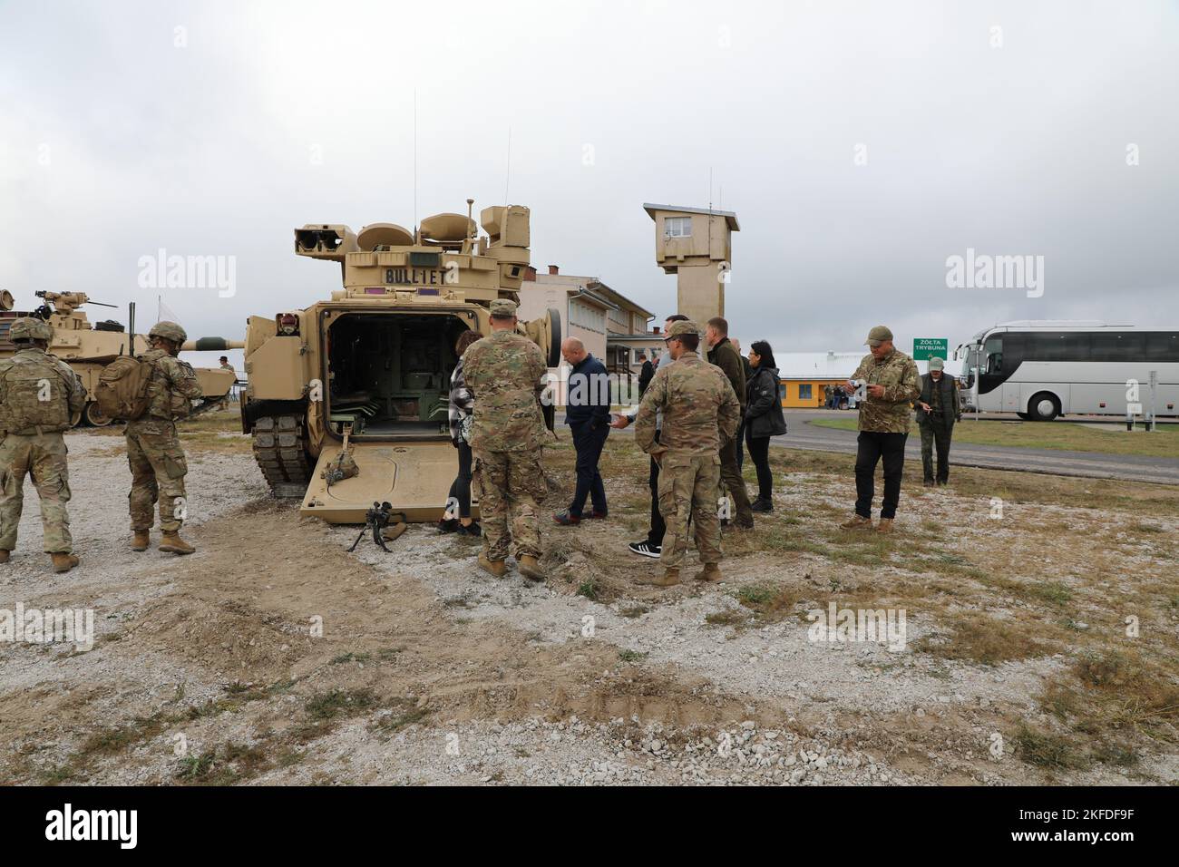 U.S. Army soldiers assigned to 6-9 Cavalry Regiment, 3rd Armored ...