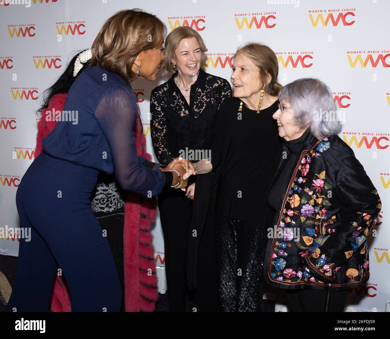 New York, New York, Nov. 17, 2022. Robin Roberts greets Gloria Steinem ...