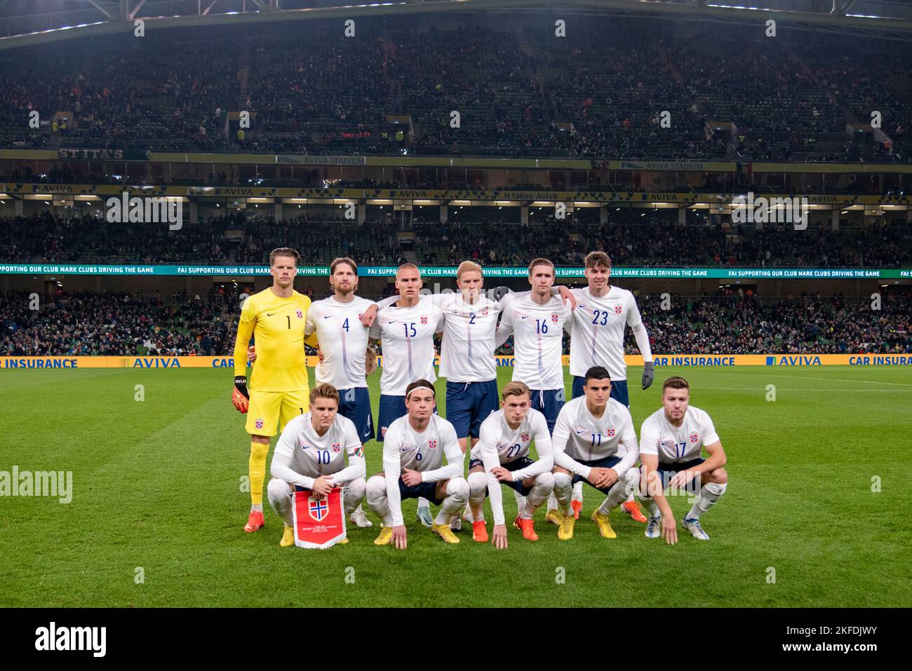 Norway international football team hi-res stock photography and images ...