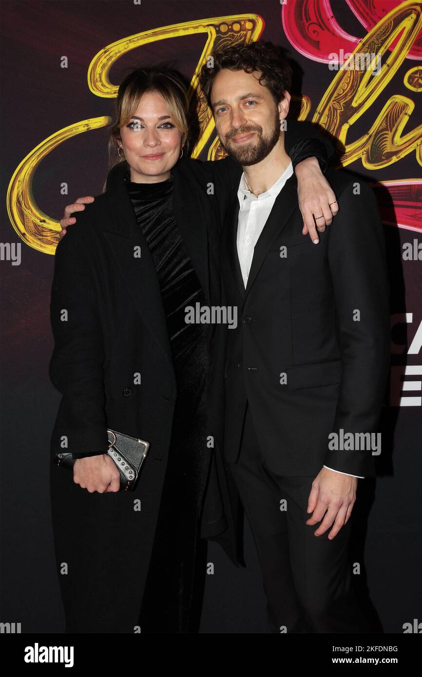 Annie read hi-res stock photography and images - Alamy