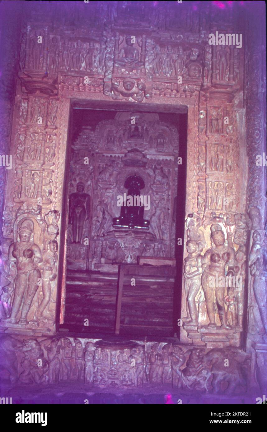 Tirthankara jains hi-res stock photography and images - Alamy