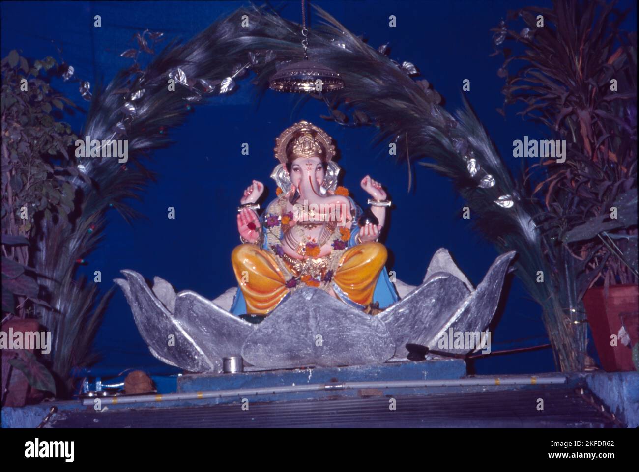 Ganesh Idol / Ganesh Festival:- Is a Hindu festival commemorating the ...