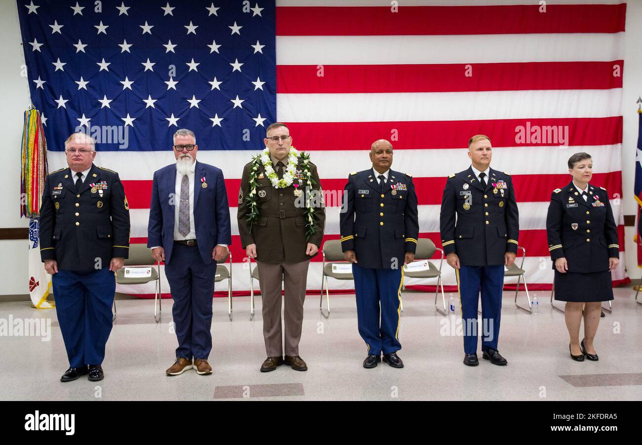 The 75th Innovation Command hosted a retirement ceremony during ...