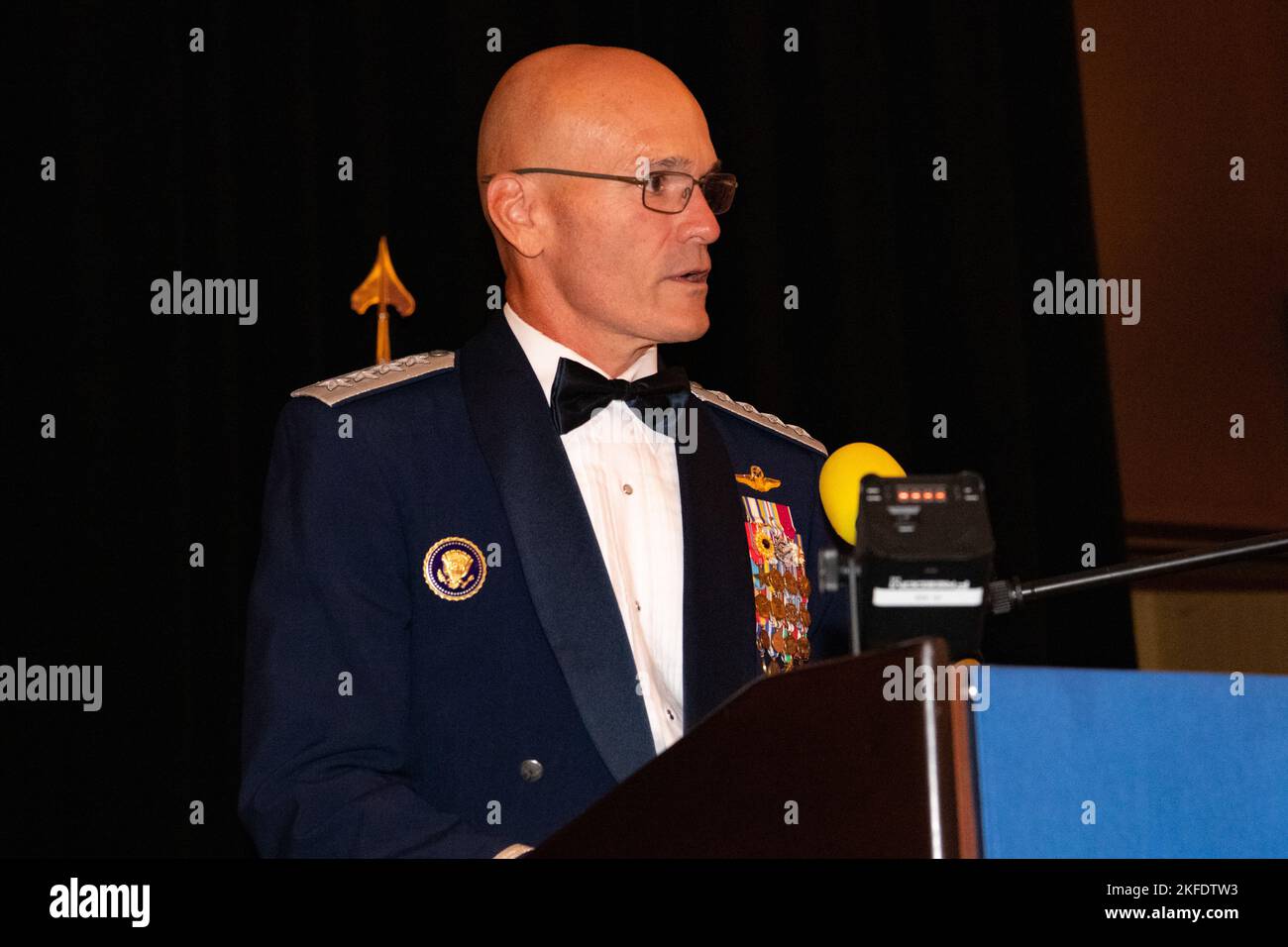 Gen everhart ii hi-res stock photography and images - Alamy