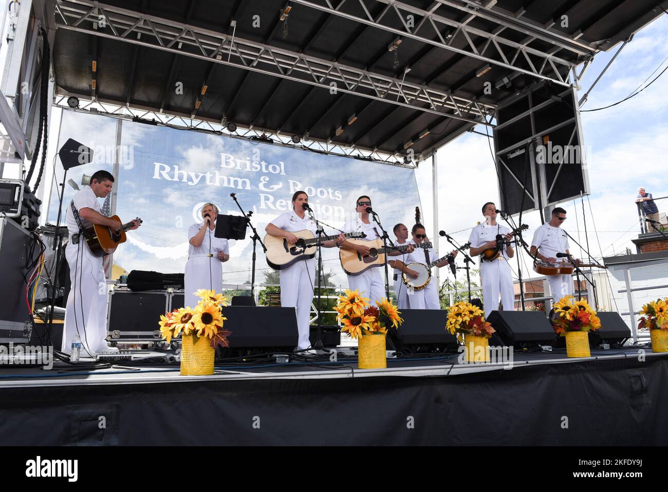 U.S. Navy Band Country Current performs at the Bristol Rhythm and Roots ...