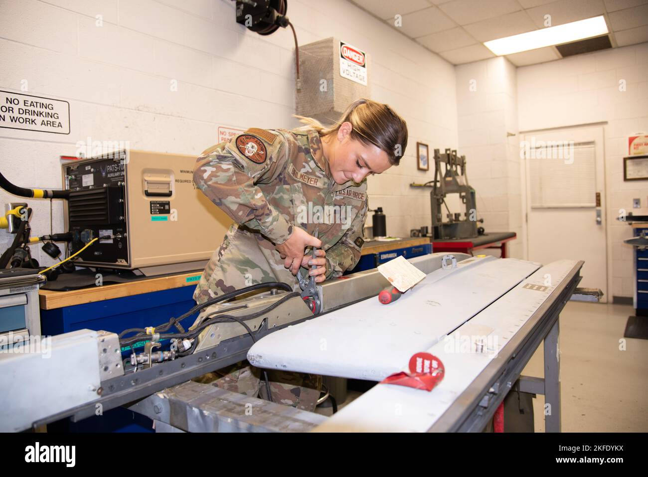 Lau 105 hi-res stock photography and images - Alamy