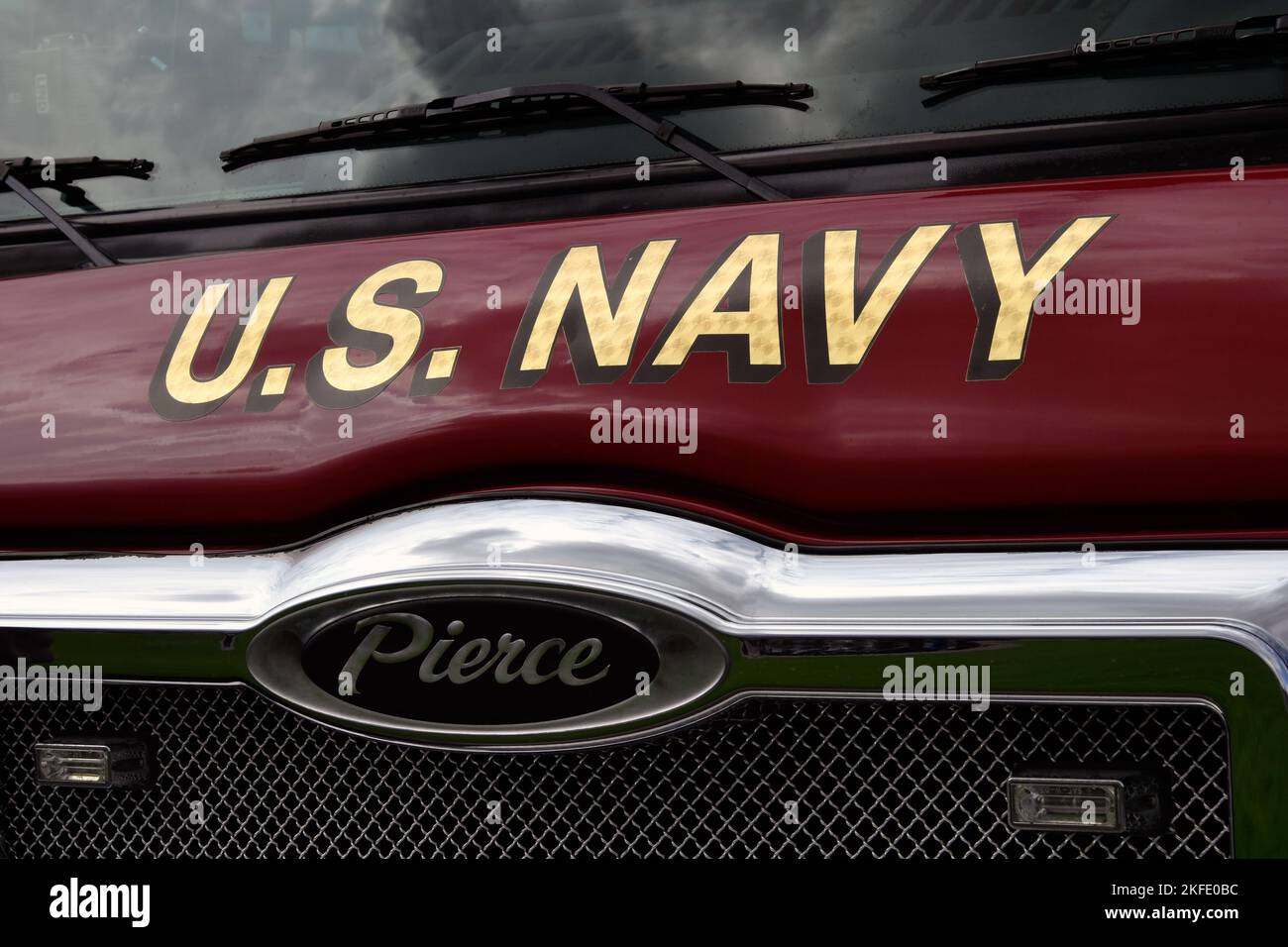 220911-N-AS200-5011 - POINT MUGU, Calif. (Sept. 11, 2022) – Members of ...