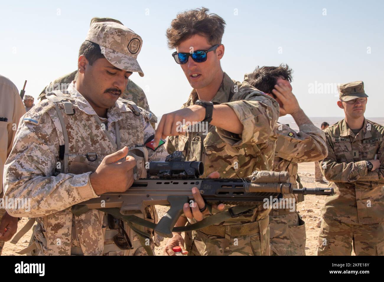 Members of the Jordanian and British Armed Forces familiarize ...