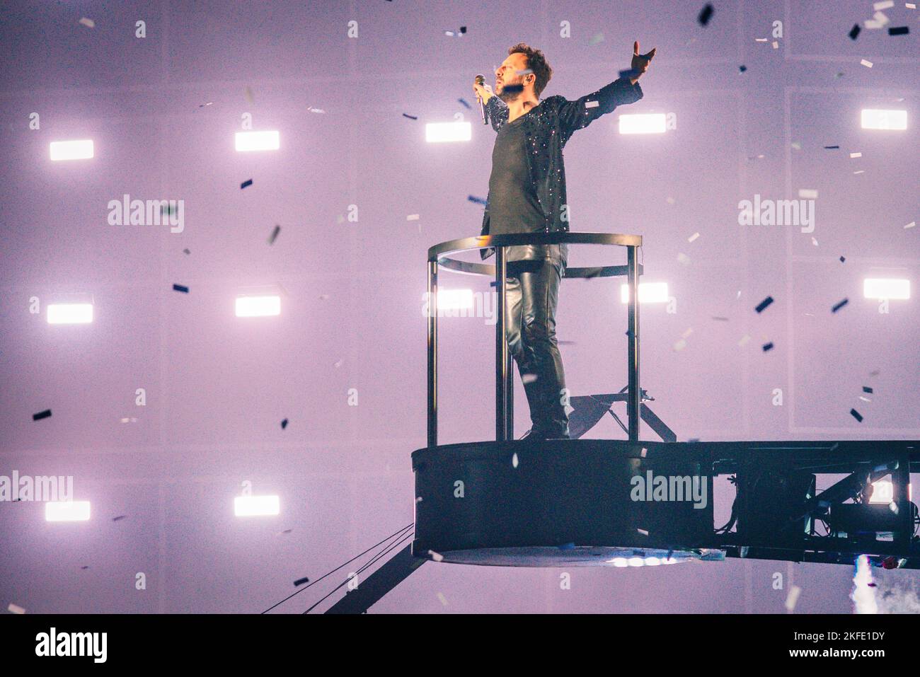 Milano, Italy. 17th Nov, 2022. Cesare Cremonini on stage during Cesare ...