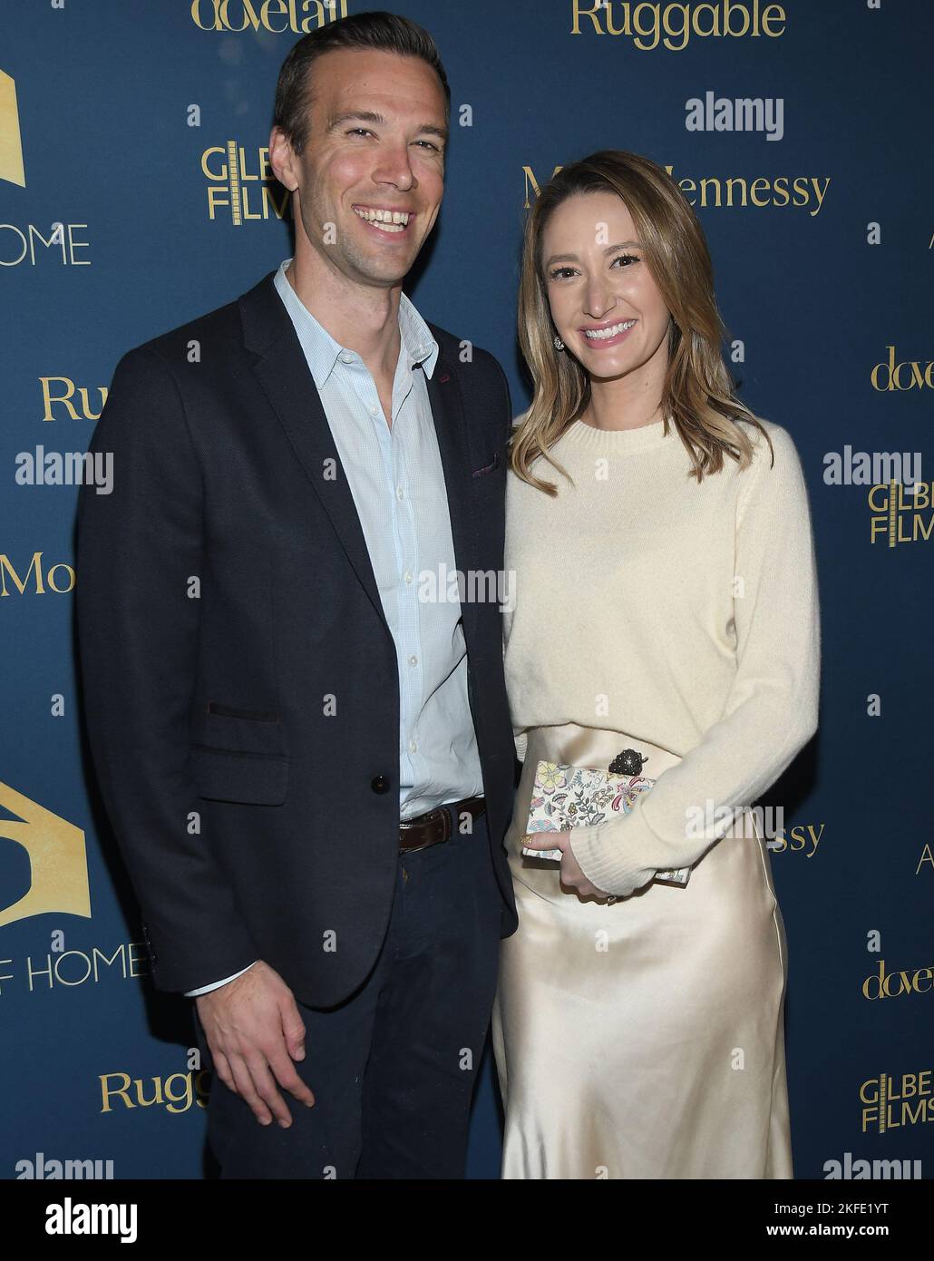 Beverly Hills, CA , November 17, 2022. (L-R) Jon Favreau and Emily ...