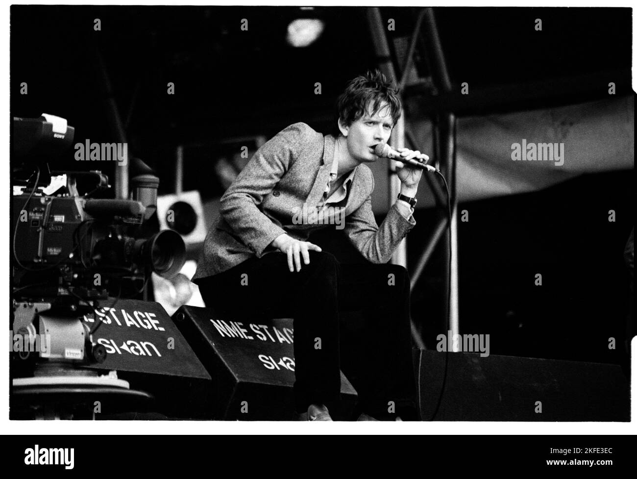JARVIS COCKER, PULP, GLASTONBURY NME STAGE, 1994: Jarvis Cocker of ...