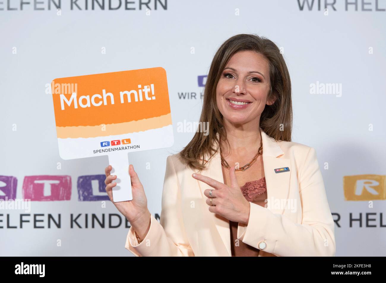 Hurth, Deutschland. 18th Nov, 2022. Mara BERGMANN, moderator, 27th RTL ...