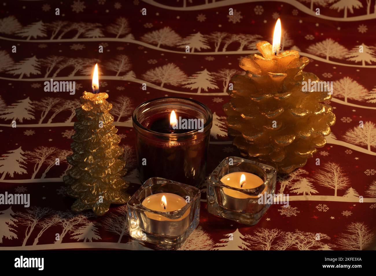 Realistic candles hi-res stock photography and images - Alamy