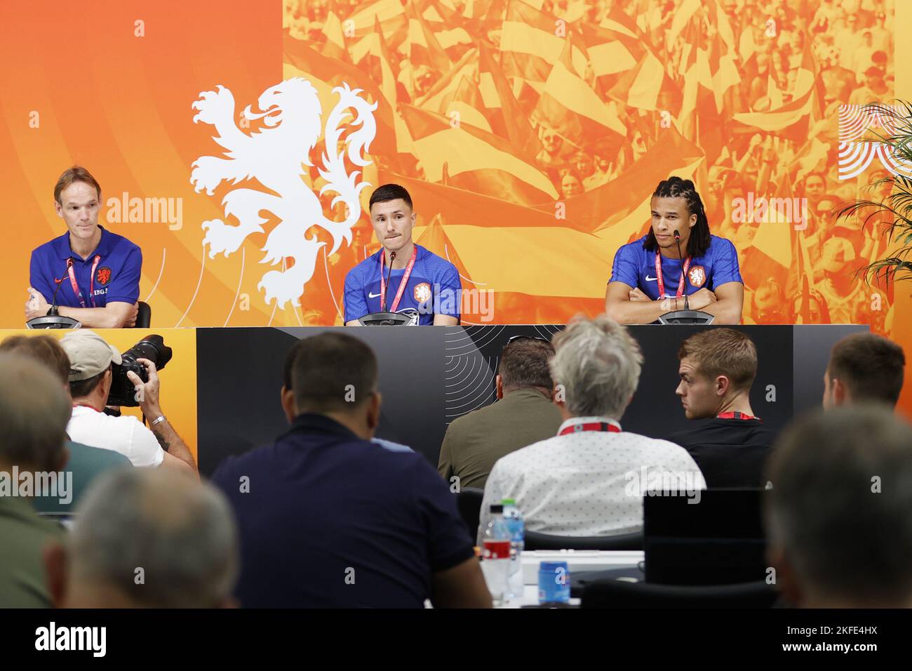 DOHA, 18-11-2022 Oranje in Qatar. Team Netherlands preparing for the ...