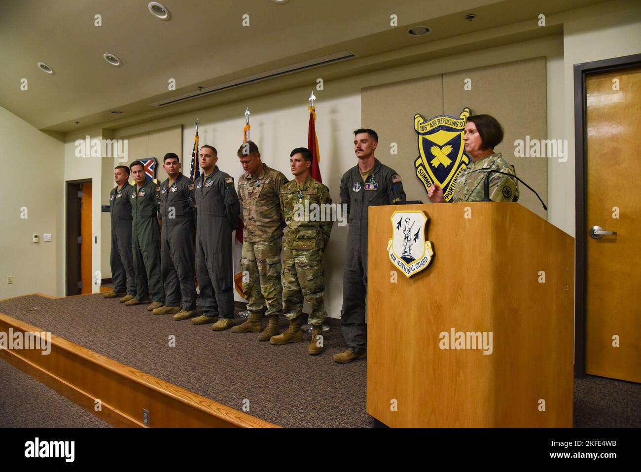 US Army Maj. Gen. Sheryl Gordon visits airmen of the 117th Air ...